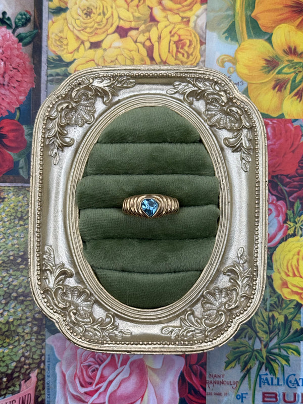 Vintage Gold Tone Old Stock Blue Stone Ring Size 8 – generational vintage